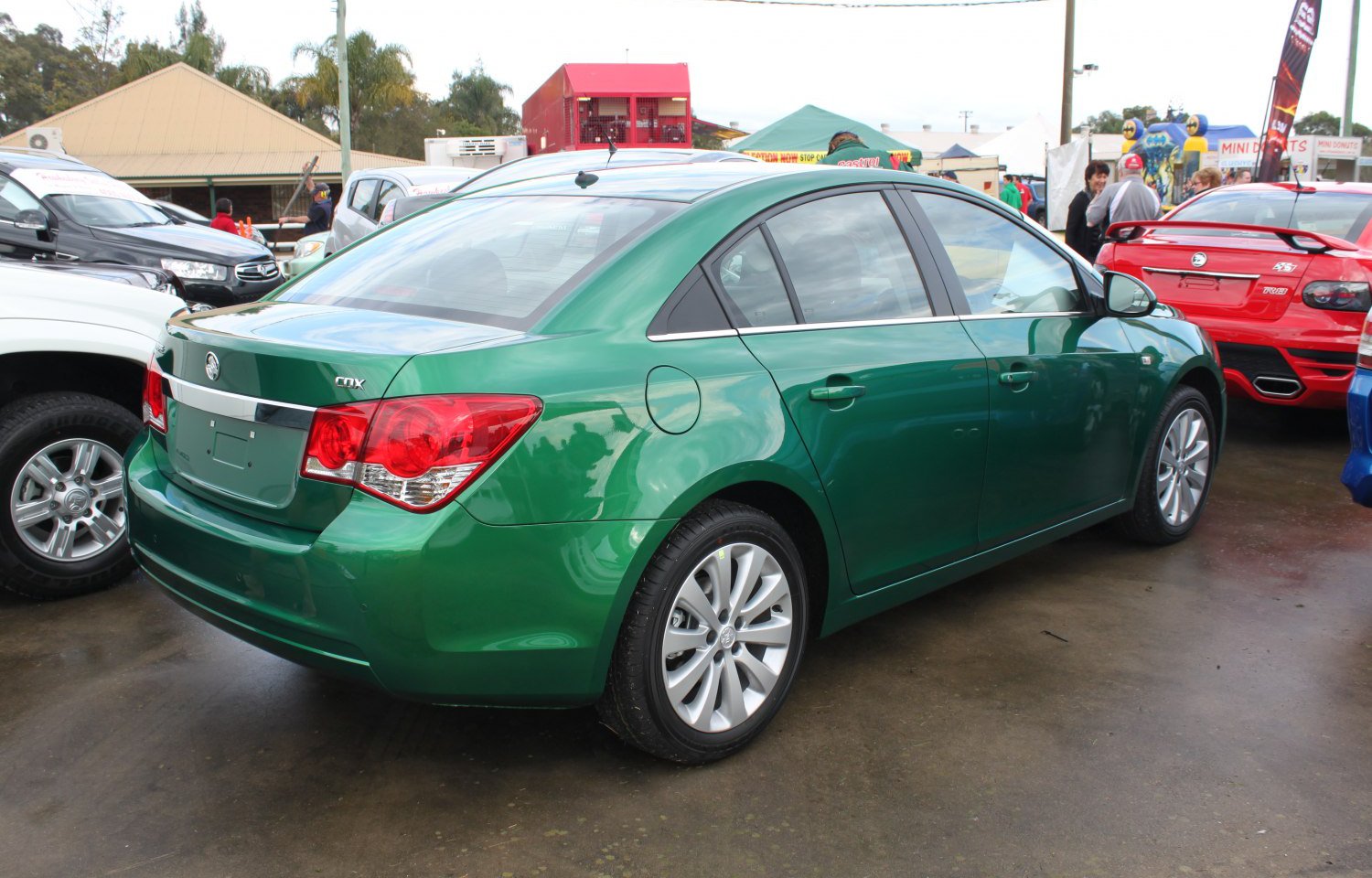 Holden Cruze Sedan (JH) 1.8 ECOTEC (141 Hp)
